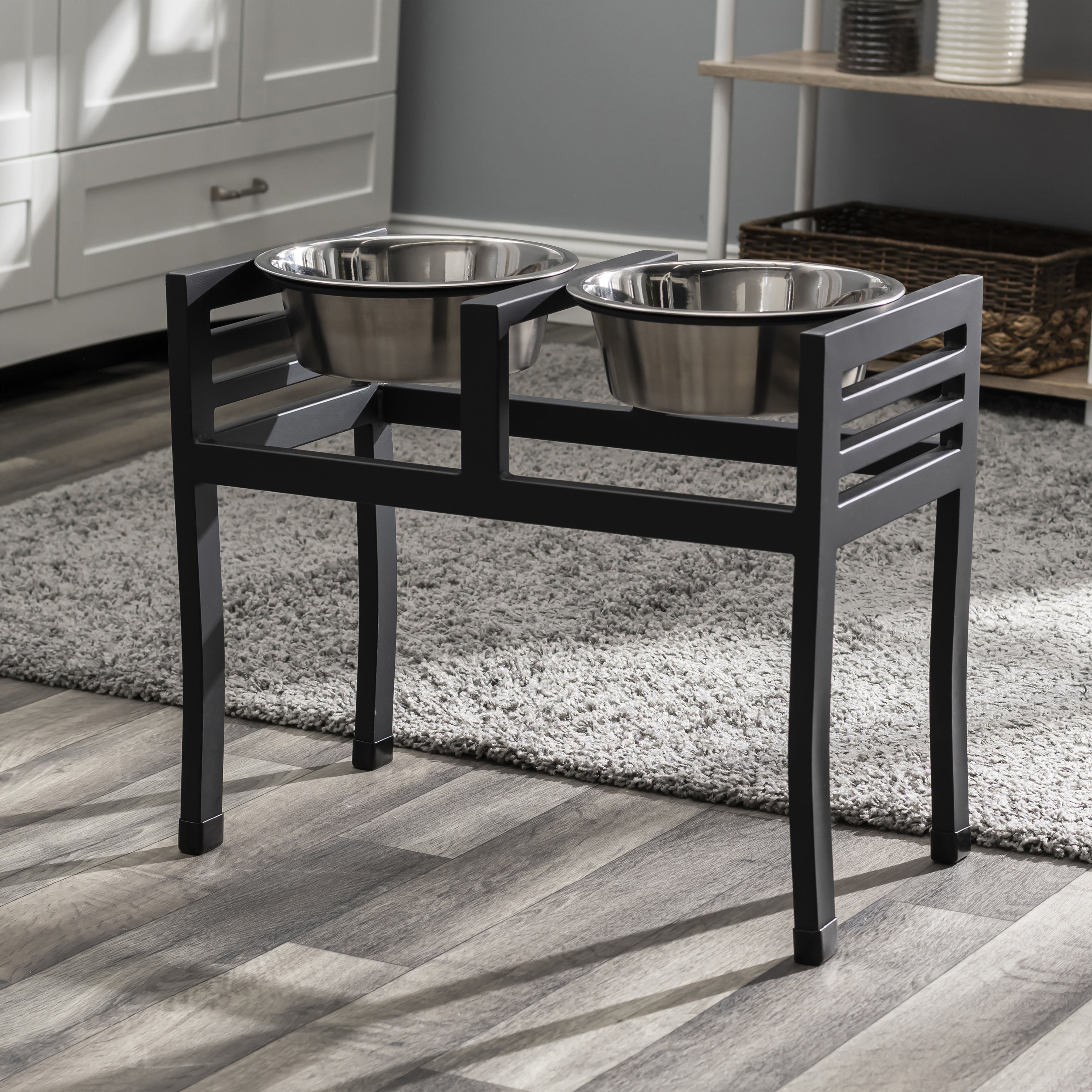 Leonberger Dog Bowls, Elevated Water Food & Bowls, Feeding Station, Best Products for Leonberger ...